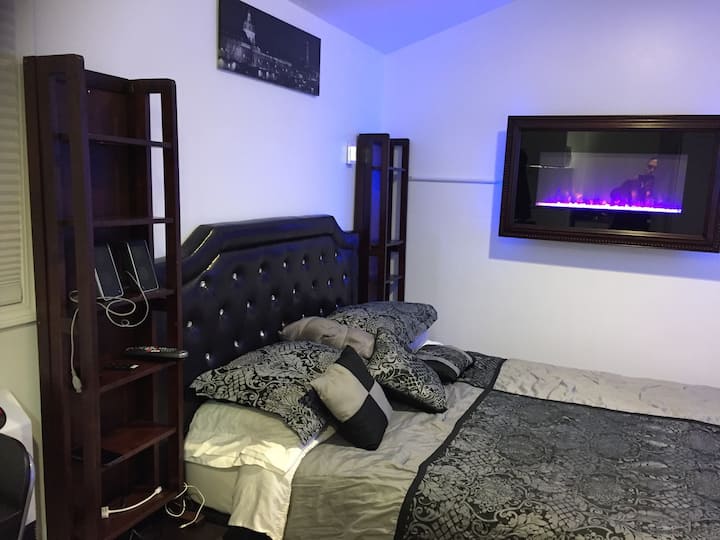 Cozy Private Mini Studio - Vancouver, WA