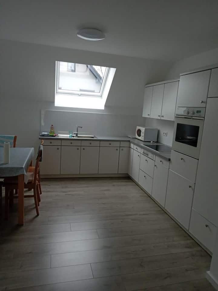 Große Und Schöne Wohnung In Zentraler Lage - Wermelskirchen