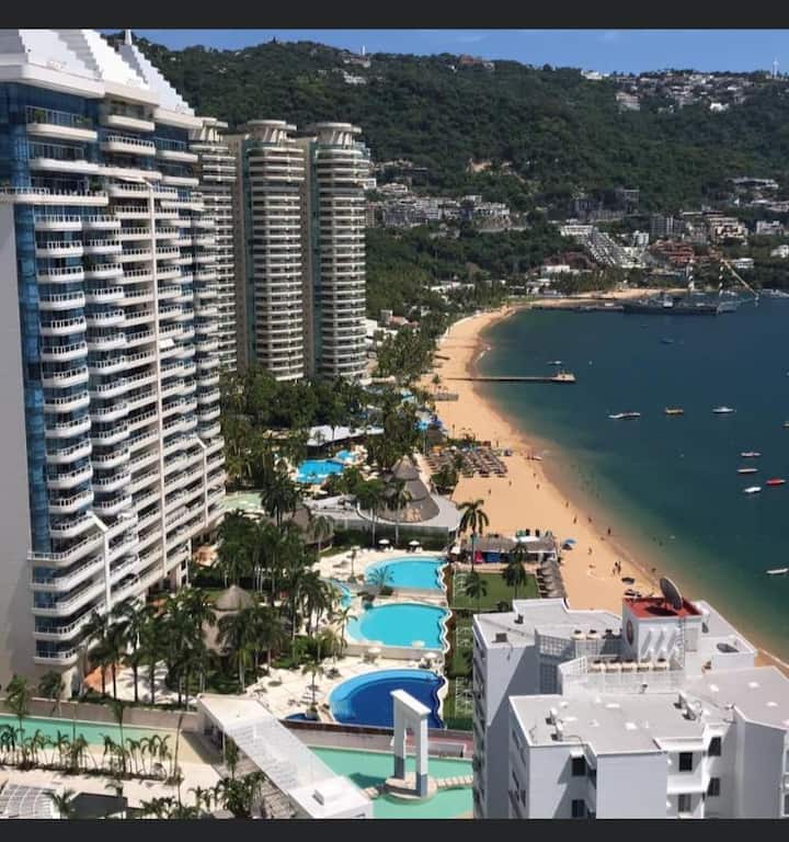 Hermoso Departamento Frente Al Mar Con Alberca - Acapulco