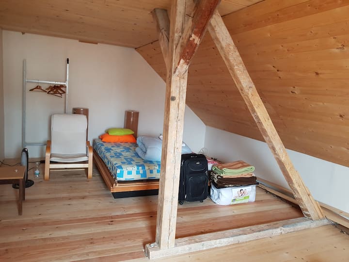 "Nadine" - Jazzy Kids Attic Studio Loft - Zagreb