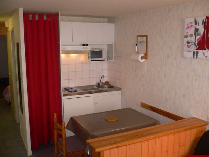 Au Centre, Près Des Thermes, Shops - Barèges