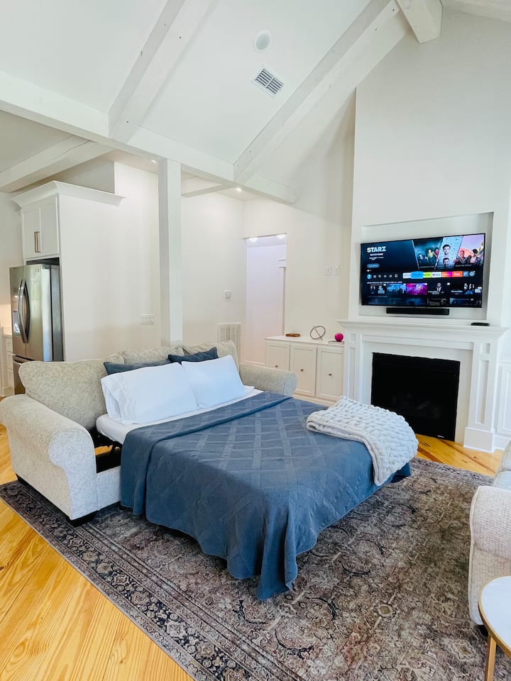 Central Location | New Build | Ev Charge - Starkville, MS