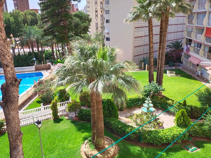 Apartamento En Complejo Residencial - Benidorm