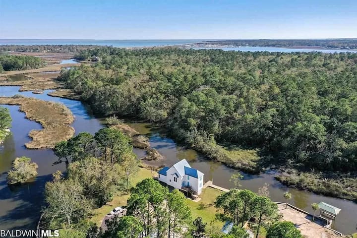 Mark's Marvelous Masterpiece On Perch Creek - Mobile, AL