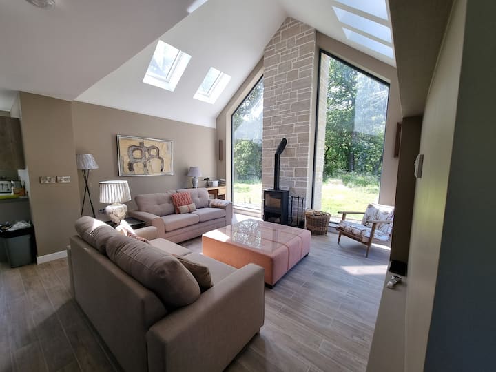Beautiful New Home-trossachs/loch Katrine/callande - Aberfoyle