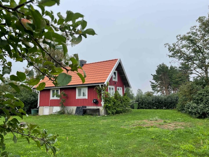 Modernized Authentic ÖLand Cottage W. Ocean View - Öland