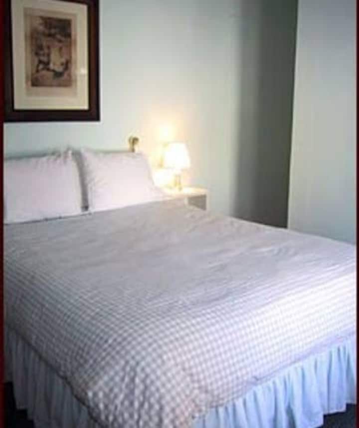 Room Number 3 - Shelter Island, NY