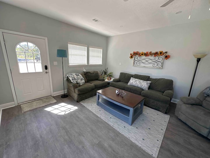 Pool Access Guest House - Leander, TX