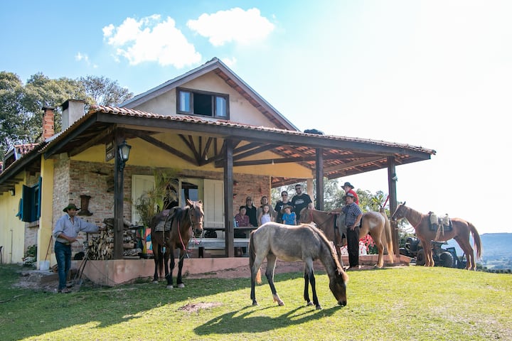 Casa De Campo Com Piscina E Vista Linda! - Campo Largo