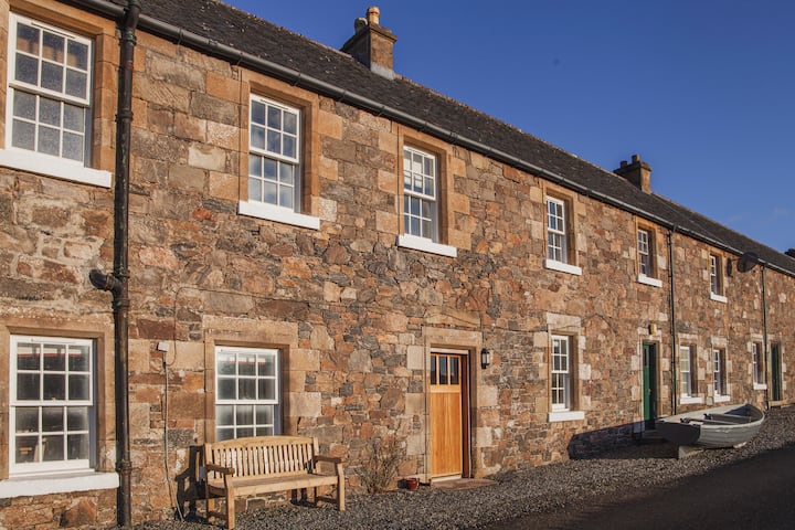 Castle Cottage - Harris