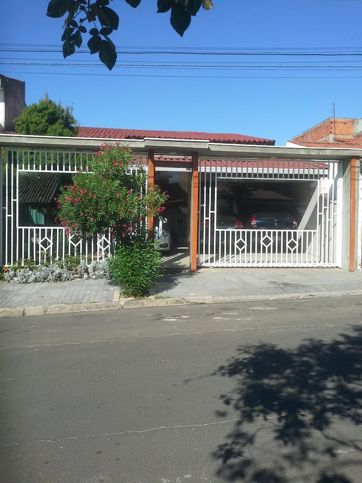 Excelente E Confortavel Casa No Wanel Ville - Sorocaba
