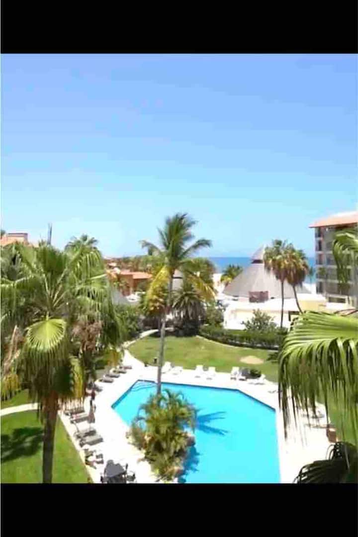 Beach Front Spacious One Bedroom Jewel - San José del Cabo