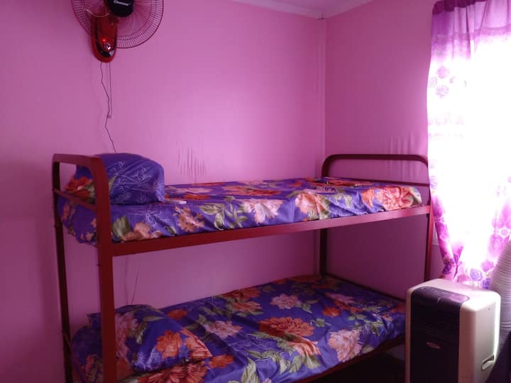 Econosave Hostel - Guyana