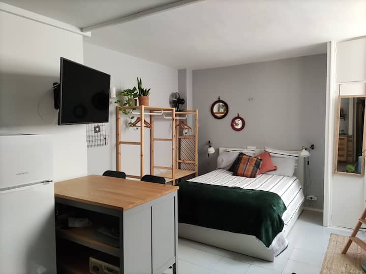 Cosy Studio Las Canteras Beach. Best Wi-fi 600mps. - Las Palmas de Gran Canaria