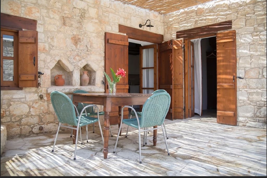 Traditional Stone House - Houses for Rent in Kathikas , Paphos, Cyprus