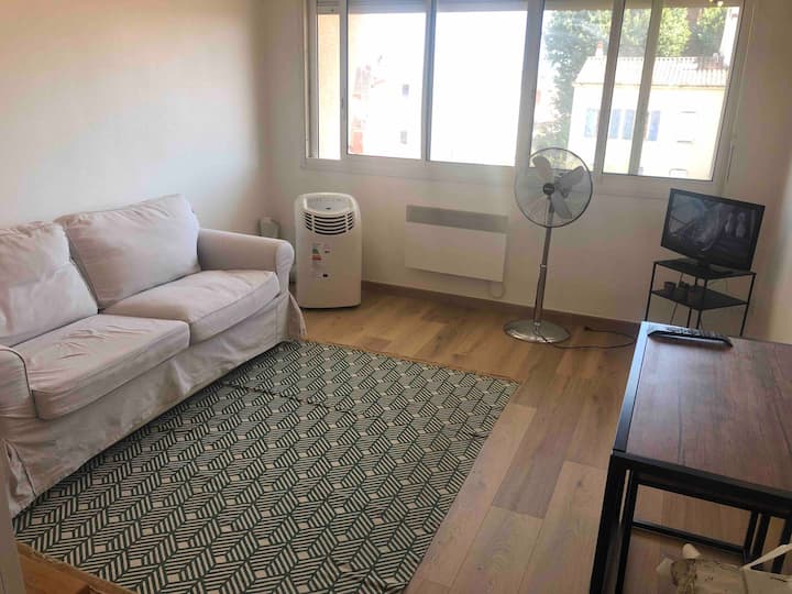 Studio Rénové Proche De La Gare - Perpignan