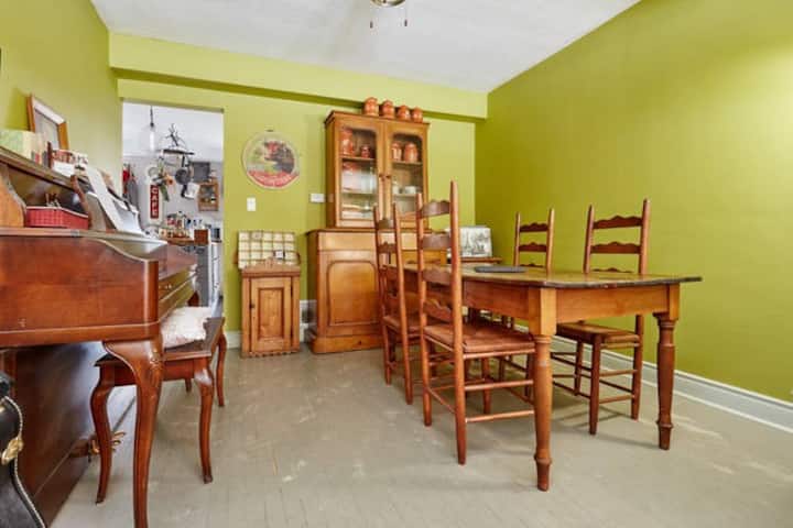 Little Cottage In The City Bedroom Near Lake/train - Burlington