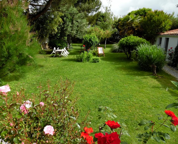 Appartement T3 55 M² Avec Accès à Un Grand Jardin - La Rochelle