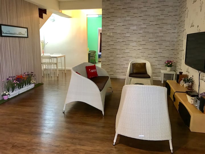 居家:Pavilion 2 /Ioi Mall/ Sunway Lagoon/lrt/ Wifi/ - Puchong