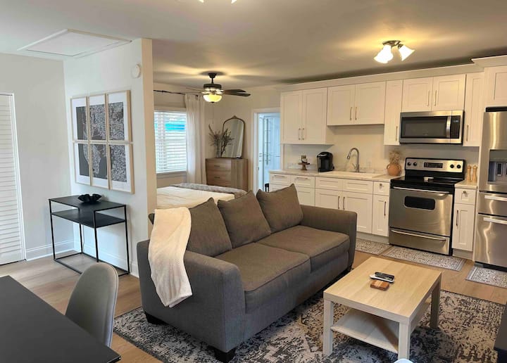 Seminole Heights Studio, Steps From Cafes/bars! - Aeropuerto de Tampa (TPA)