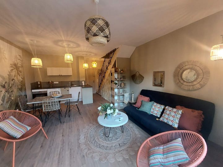 Mini Villa  Toute Rénovée ,3 Mn à Pied De La Plage - Biguglia