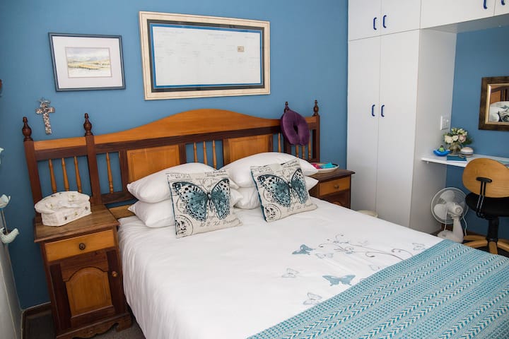 Morning Walks To Lagoon, Solar Power, 20mbps Wifi! - Saint Francis Bay