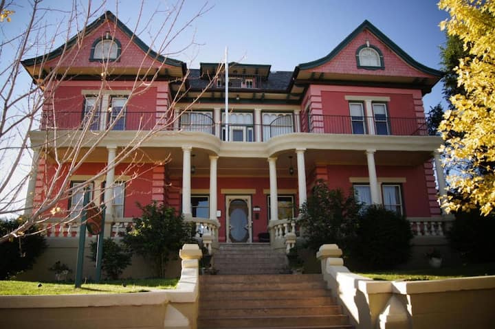 Glorious Victorian Home Just Off Main Street! - Trinidad, CO