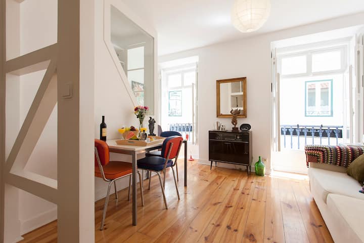 Central Charming @ Chiado / Bairro Alto - Lisbon