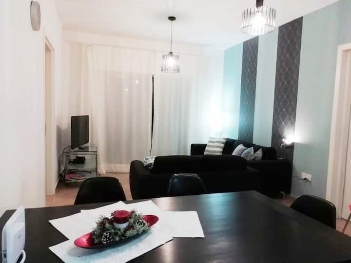 Great 3 Bdr. Family Apartment Across The Sea - Limassol