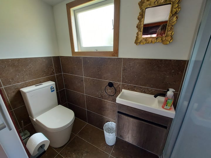 5 Best Tiny Houses For Rent In Auckland, New Zealand - Updated 2025 ...