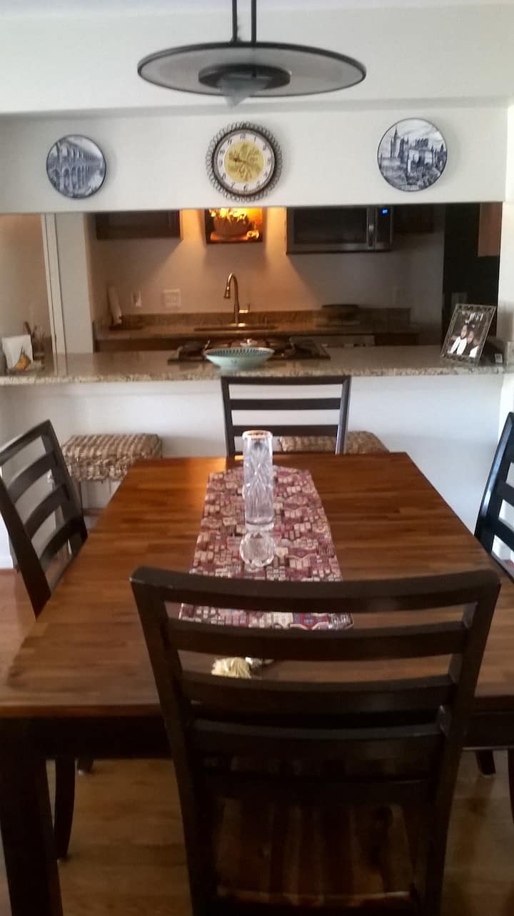 This Host Has Sold Her Property In Newark De - Newark, DE