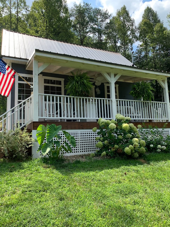 Emmy House Nestled In The Wv Foothills - West Virginia