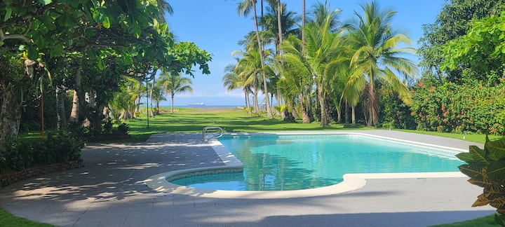 Cantamar - Beach Front Villa With Private Pool - Puntarenas