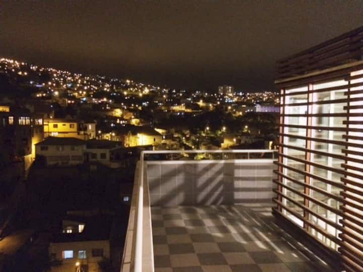 Luminoso Loft Con Vista Panorámica De Valparaiso - Valparaíso