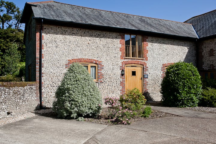 The Stables, Pitlands Barns - Chichester