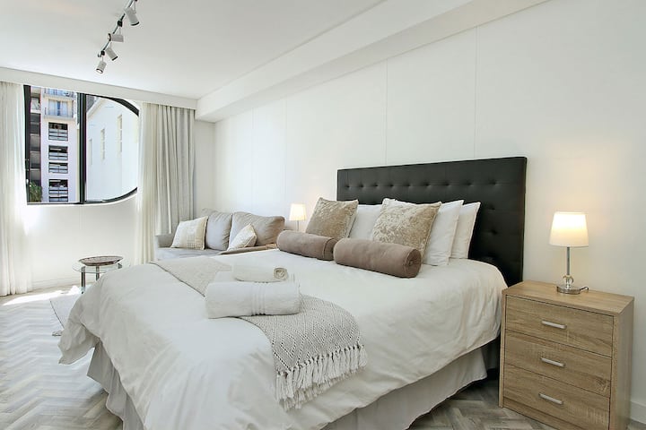 Tuynhuys Apartment In Heart Of Cape Town Cbd - Cape Town