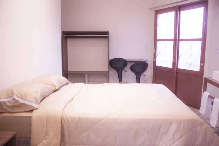 Estação Varanda - Quarto Aconchegante Para Casal - Brotas
