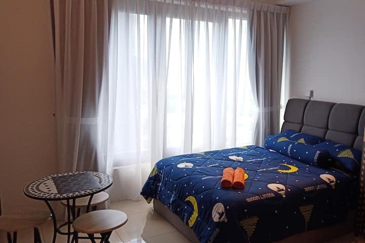 ✮Lily✮ 5* Designer Suite @218 Tropicana Georgetown - George Town