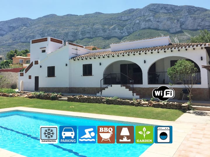 Grande Villa Avec Piscine Et Jardin à Dénia - Jávea