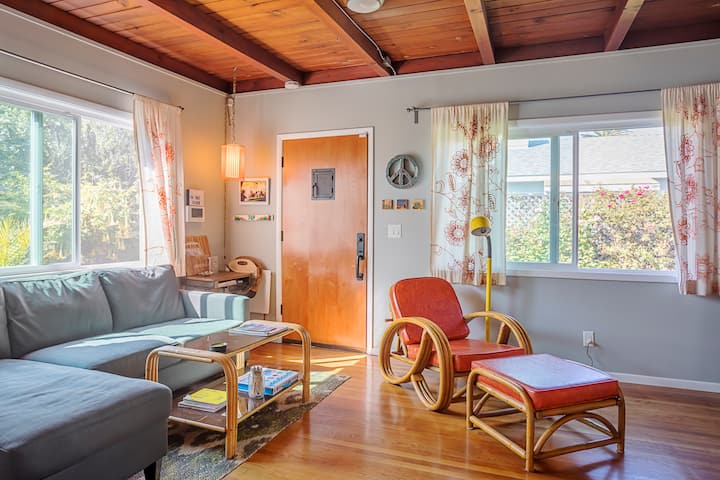 Venice Beach House With Beautiful Private Yard. - Los Angeles
