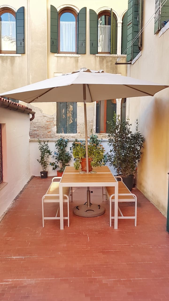 Frari Apartment With Terrace - Venice