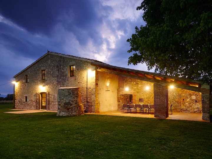 Mas Bassó. Cassà De La Selva - Gérone, Espagne