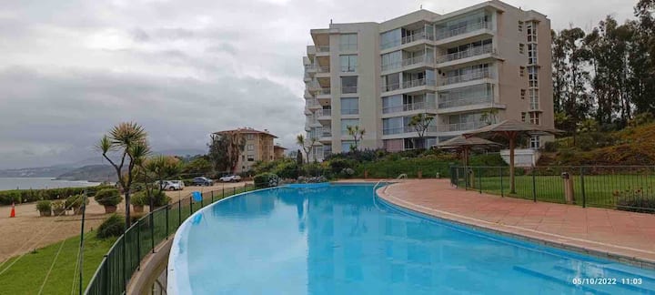 Amplio Departamento Con Espectacular Vista Al Mar - Quintero