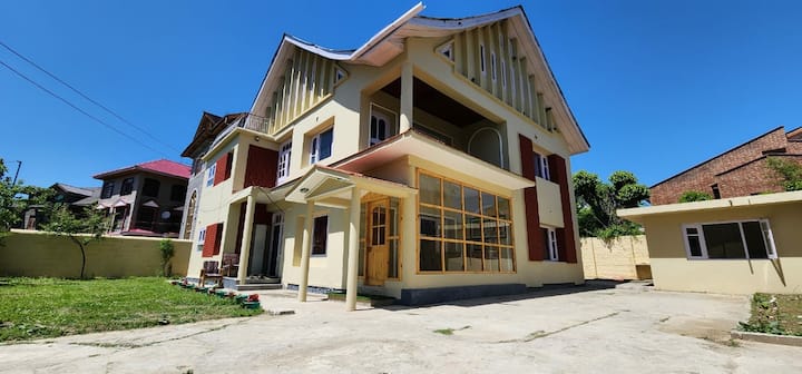 Home Sweet Home - Home Stay - Srinagar