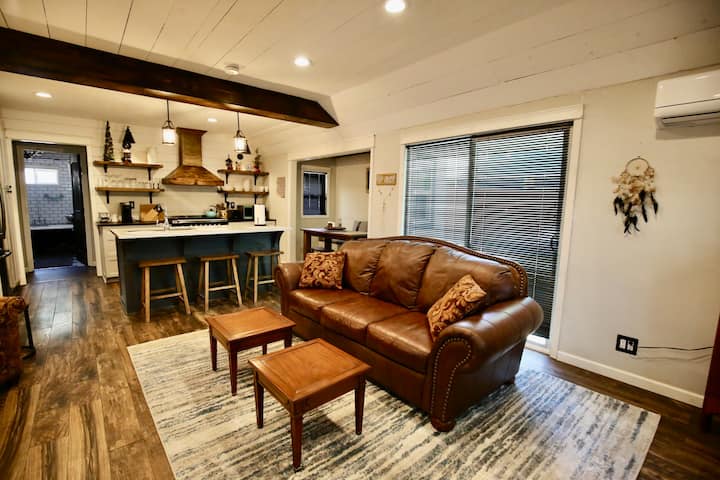 Your Favorite Prescott Airbnb:)- .08 Mi Walk To Dt - Prescott, AZ