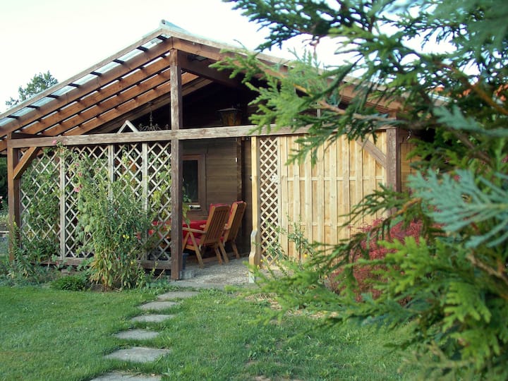 Log Cabin "Woody" Is Looking Forward To Guests - Hann. Münden