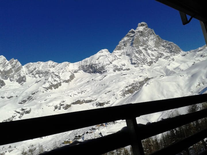 Cosy Apartment Overlooking Cervinia & Matterhorn - Zermatt