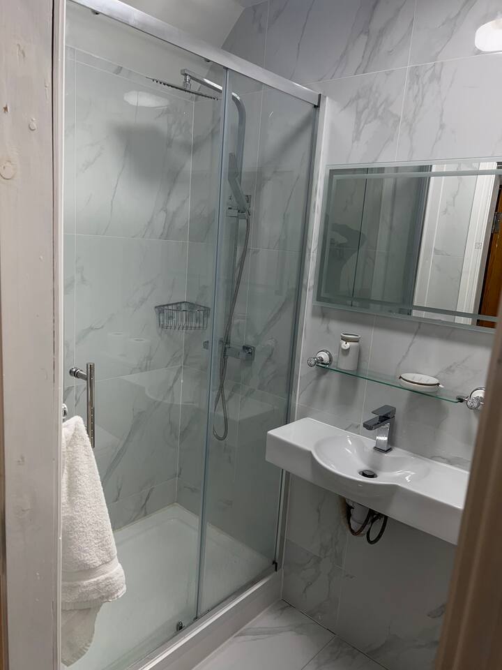 Luxury Stay In Stafford - Stafford (UK)
