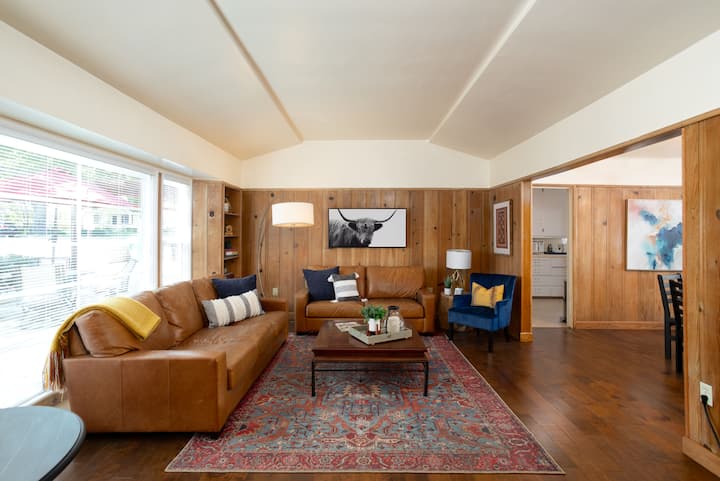 Hip Westside Home Walk Downtown Paso Robles - Paso Robles, CA