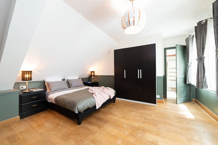 Maison Au Calme - Champs Elysees - Climatisation - Paris